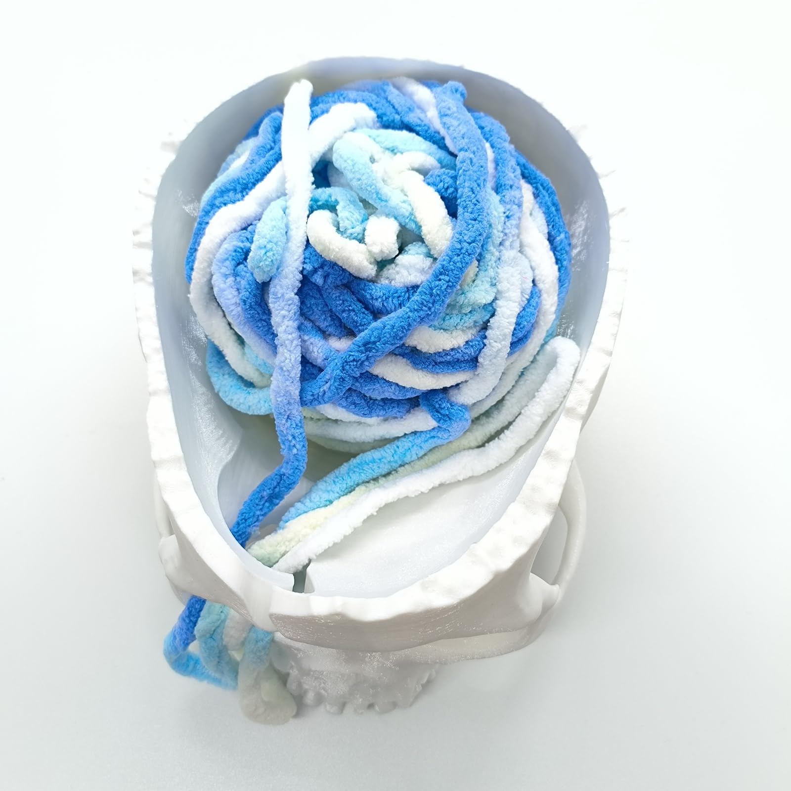 Skull Yarn Bowl Holder Storage for Crocheting Crochet Knitting Accessories，Unique Skull Yarn Bowl Holder 3D Printed