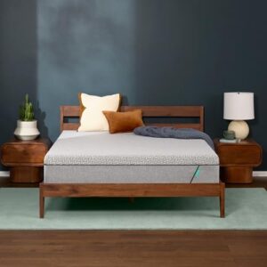 tuft & needle mint medium plush king size adaptive foam mattress in a box, cooling pressure relief, contouring support, 100 night trial, fiberglass free, certipur-us, 10-year limited warranty