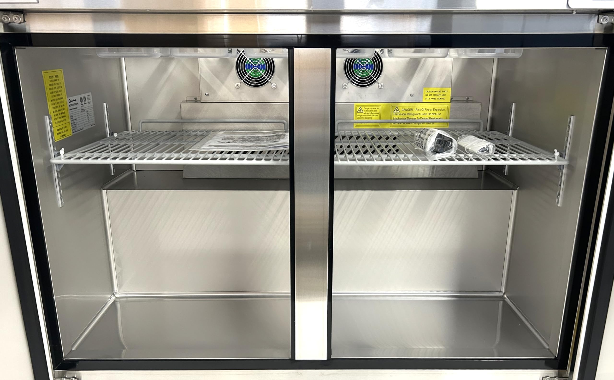 GenKraft Commercial Refrigerated - Salad/Sandwich Prep Table 48", 12 pan Capacity, Refrigerated Stainless Prep Table, used in Restaurants, Food Trucks, Fast Food Shops etc.