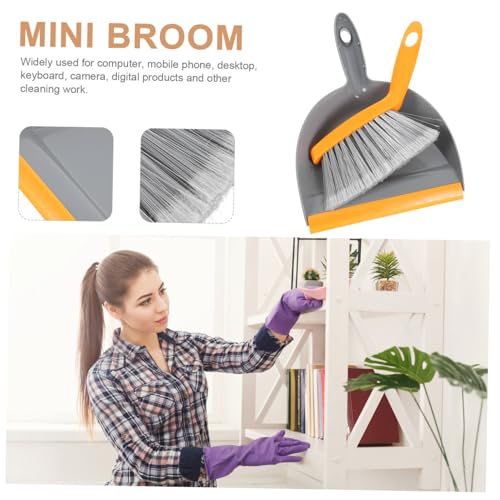 BCOATH 1 Set Broom Dustpan Set Car Interior Cleaning Brush Car Gaps Brush Mini Cleanning Whisk Broom Small Countertop Broom Small Cleaning Brush Handheld Broom Car Detailing Brush Pp