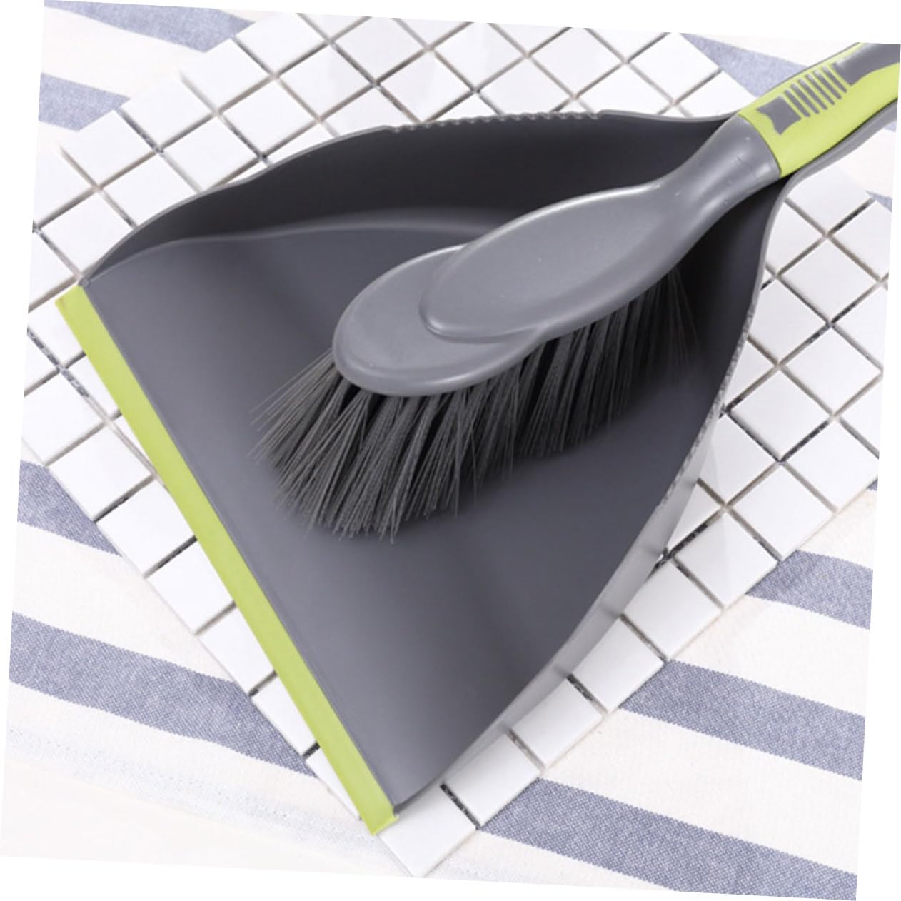 Healeved 1 Set Broom Cleaning Brush Cleaning Broom Dustpan with Handle Car Cleaner Dustpan Brush Broom Cleaning Tool Duster Keyboard Broom Keyboard Cleaning Tabletop Dustpan Shovel Green Pp