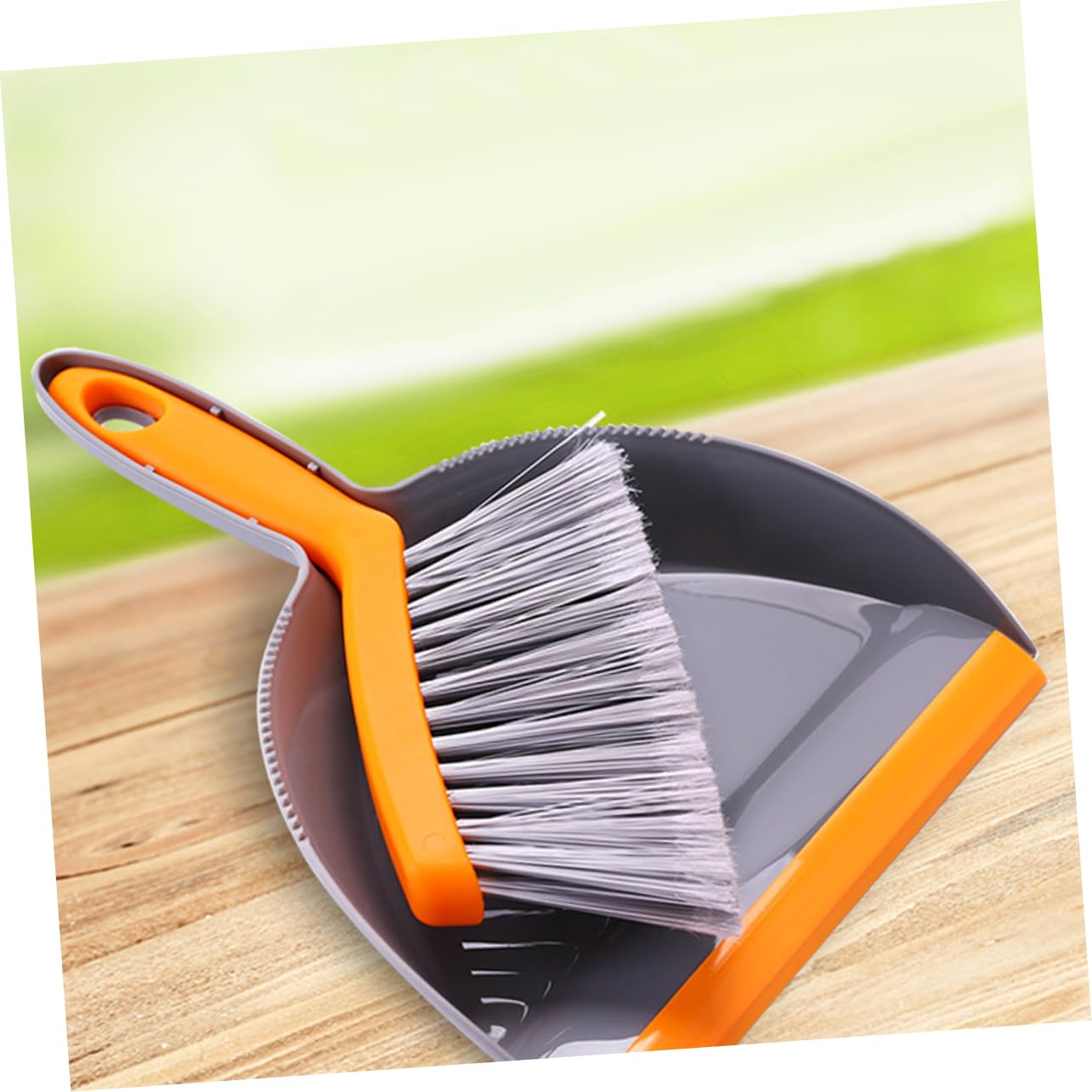 SOESFOUFU Mini Cleaner Mini Cleaning Brush Desktop Cleaning Brush Cleaner Pet Cage Waste Cleaning Tool Table Crumb Brush Mini Broom and Dustpan Keyboard Cleaning Brush Cleaning Tools Orange