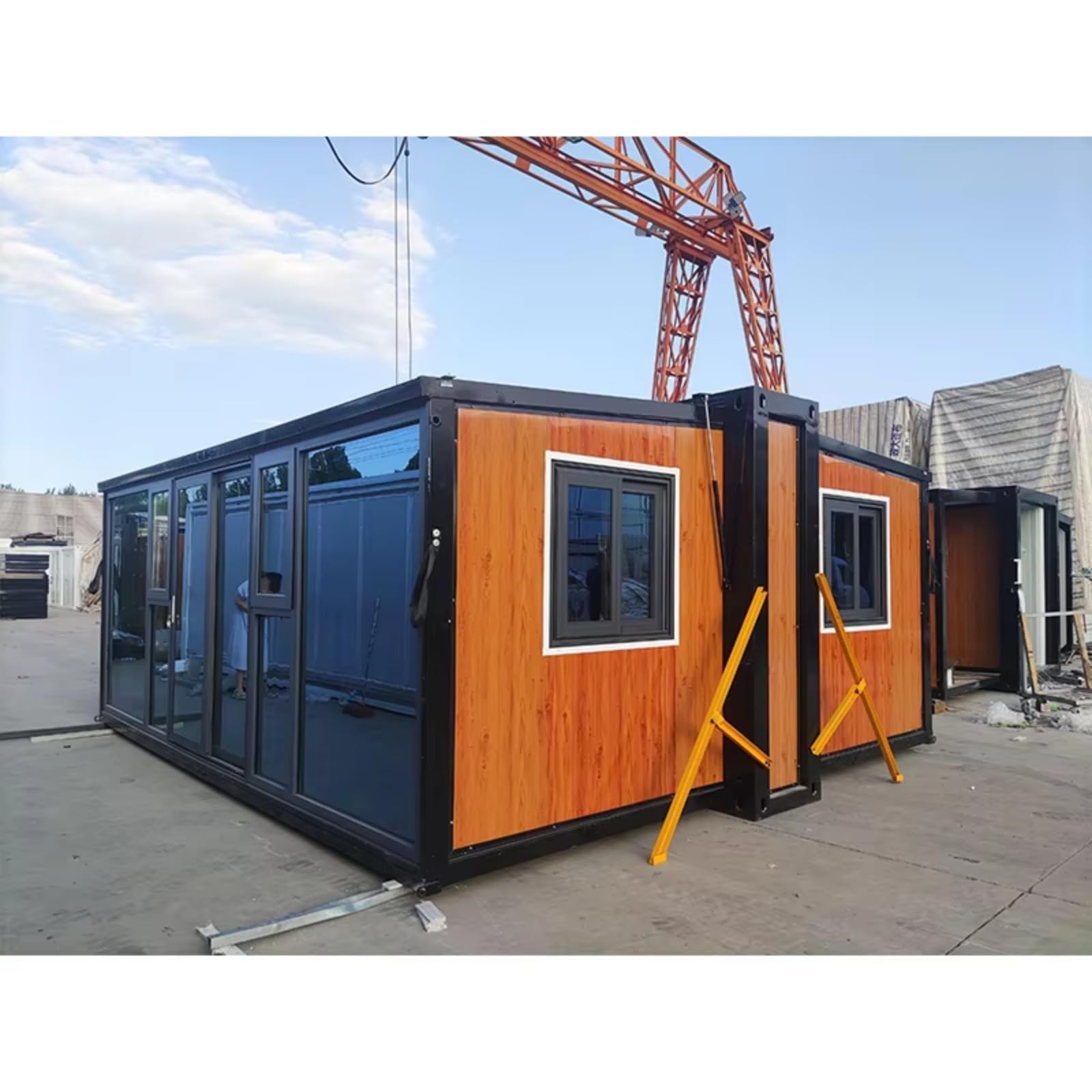 Folding Modular Container Home–2 Bedroom Design with Kitchen,Perfect for Temporary Office Spaces and Recreational Living in Various Environments