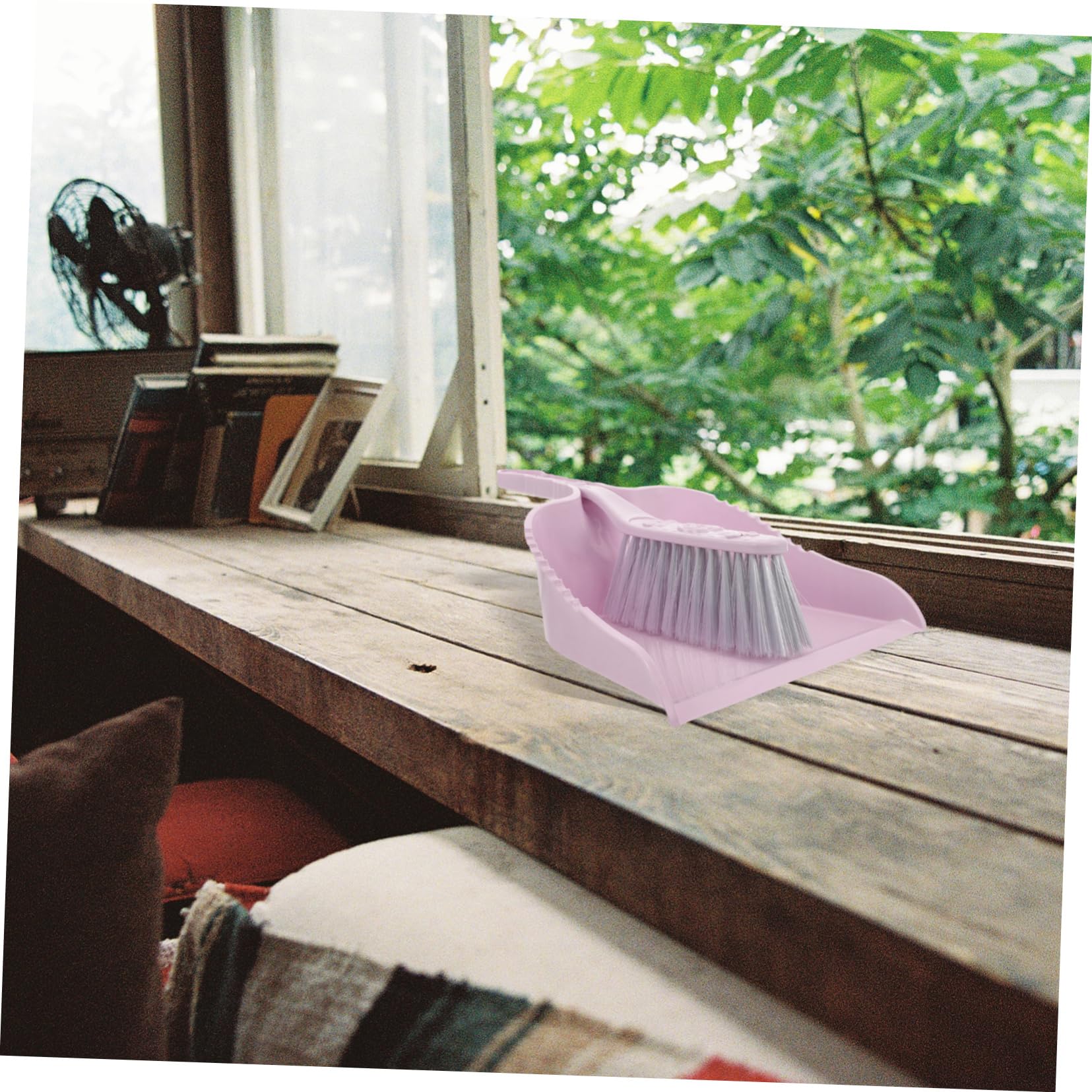 UTHCLO 1 Set Desktop Cleaning Tools Mini Broom and Dustpan Set Desktop Cleaning Set Mini Broom Dustpan Table Cleaning Broom Hand Held Dustpan Cleaning Dustpan Household Supplies Purple