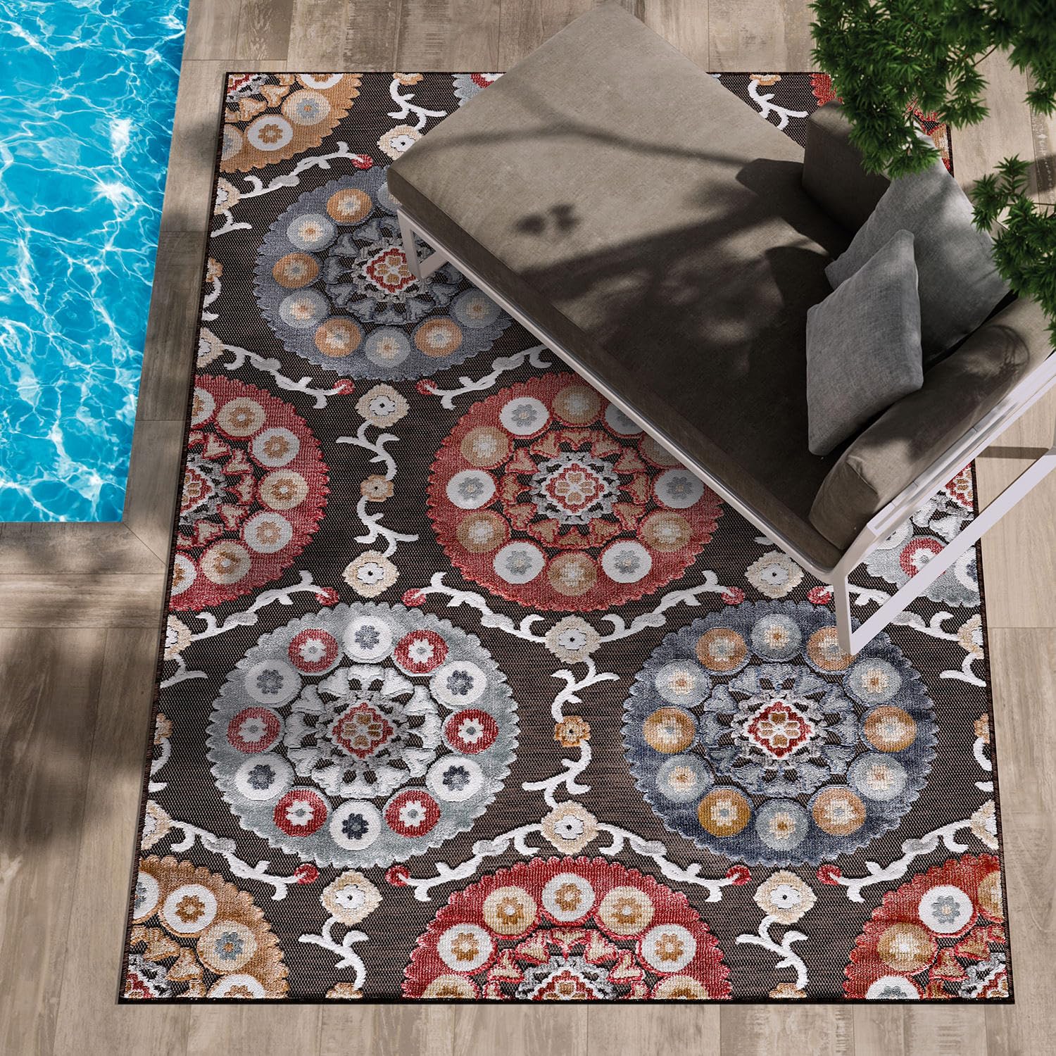 CAMILSON Indoor/Outdoor Rug 5x7 Bohemian Medallion Floral Area Rugs for Indoor and Outdoor Patios Easy-Cleaning Non-Shedding Living Room Garden and Kitchen Washable Outside Carpet (5 x 7 / Brown)