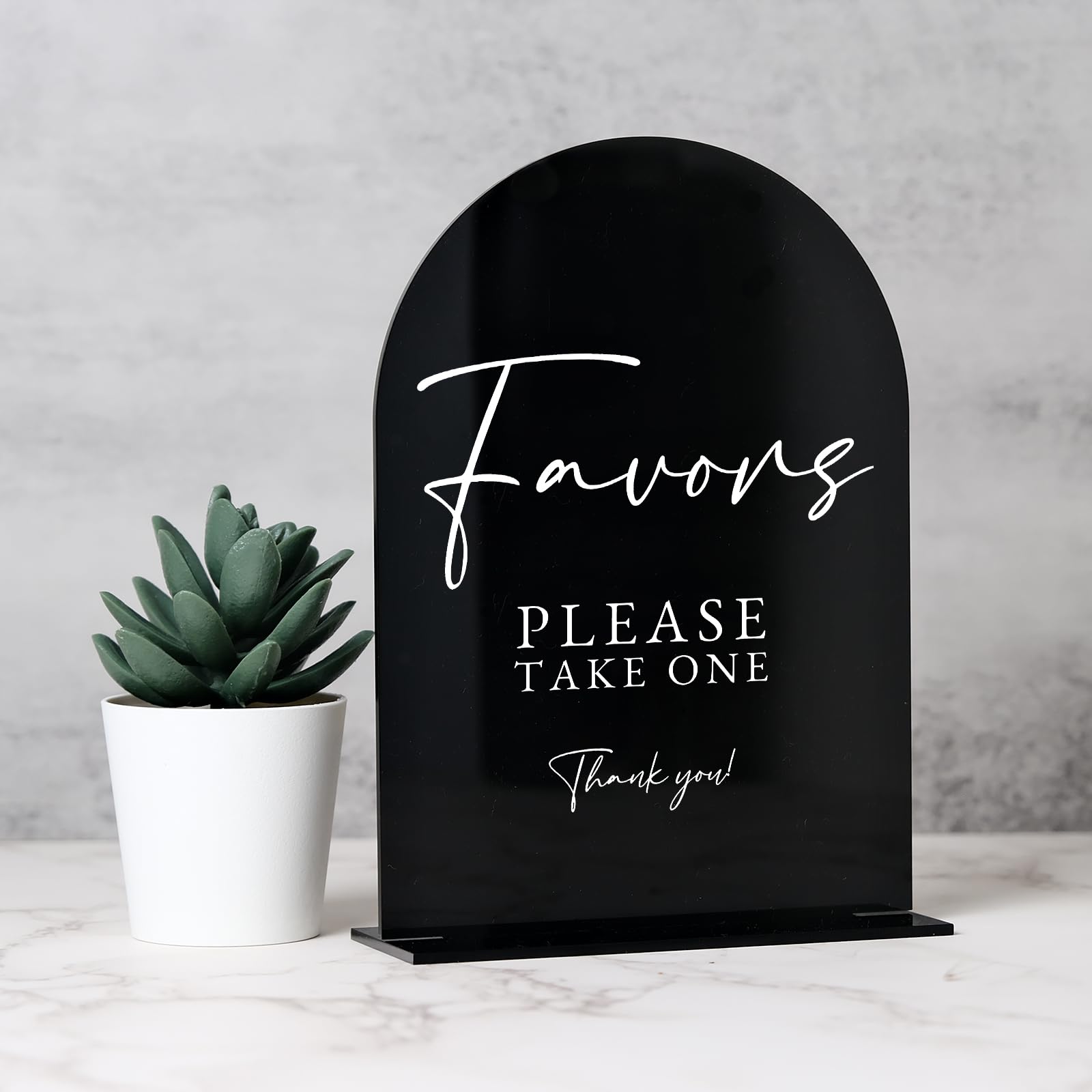 Acrylic Favors Sign with Stand- 5"x7" Black Arched Acrylic Wedding Sign and Base,1/8" Thick | Modern Calligraphy Arch Acrylic TableTop Sign for Wedding Reception & Event Party Table