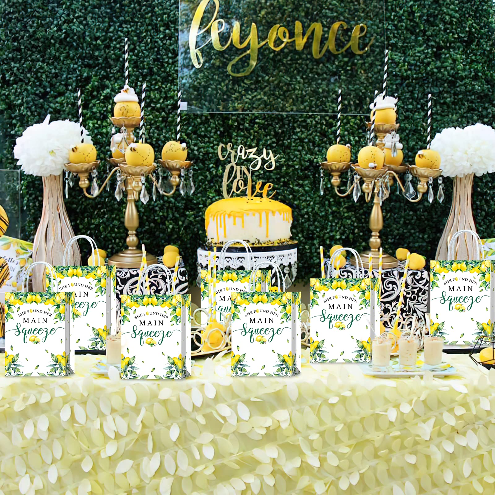 16 Pieces She Found Her Main Squeeze Bridal Shower Party Favors Bags,Lemon Citrus Goody Gift Snacks Treat Candy Party Favors Bags with Handles for Lemon Theme Bridal Shower Party Decorations