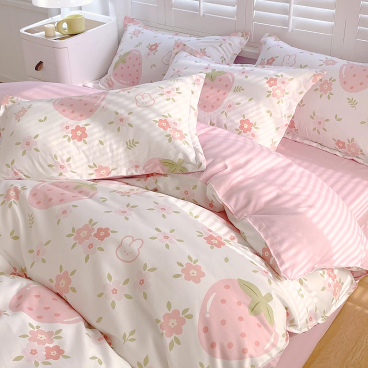 SOULZZZ White Pink Duvet Covers Queen Size - Pink Strawberry Bedding Queen Comforter Sets 3 PCS with Zipper Closure Duvet Cover & 2 Pillow Shams (No Comforter)