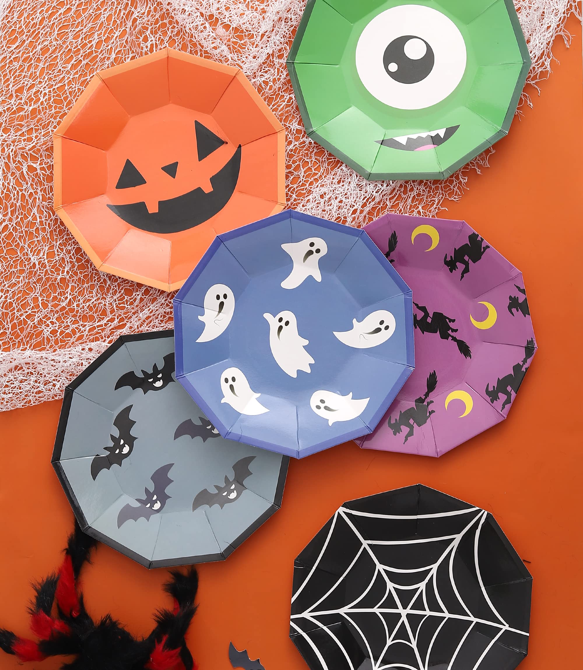 Winoo Design Halloween Plates - 48 PK - Halloween Paper Plates Disposable for Halloween Decor Halloween Decorations for Table Halloween Party Supplies Halloween Party Favor