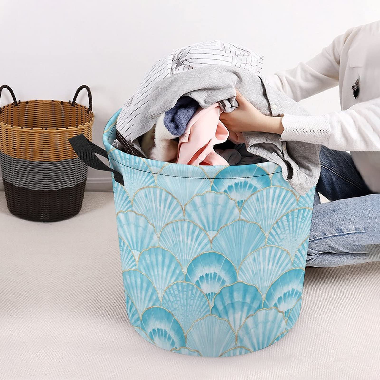 MEIKKO Laundry Basket Small Ocean Seashell Waterproof Laundry Hamper with Handles Collapsible Clothes Hamper for Dorm,Family,Travel