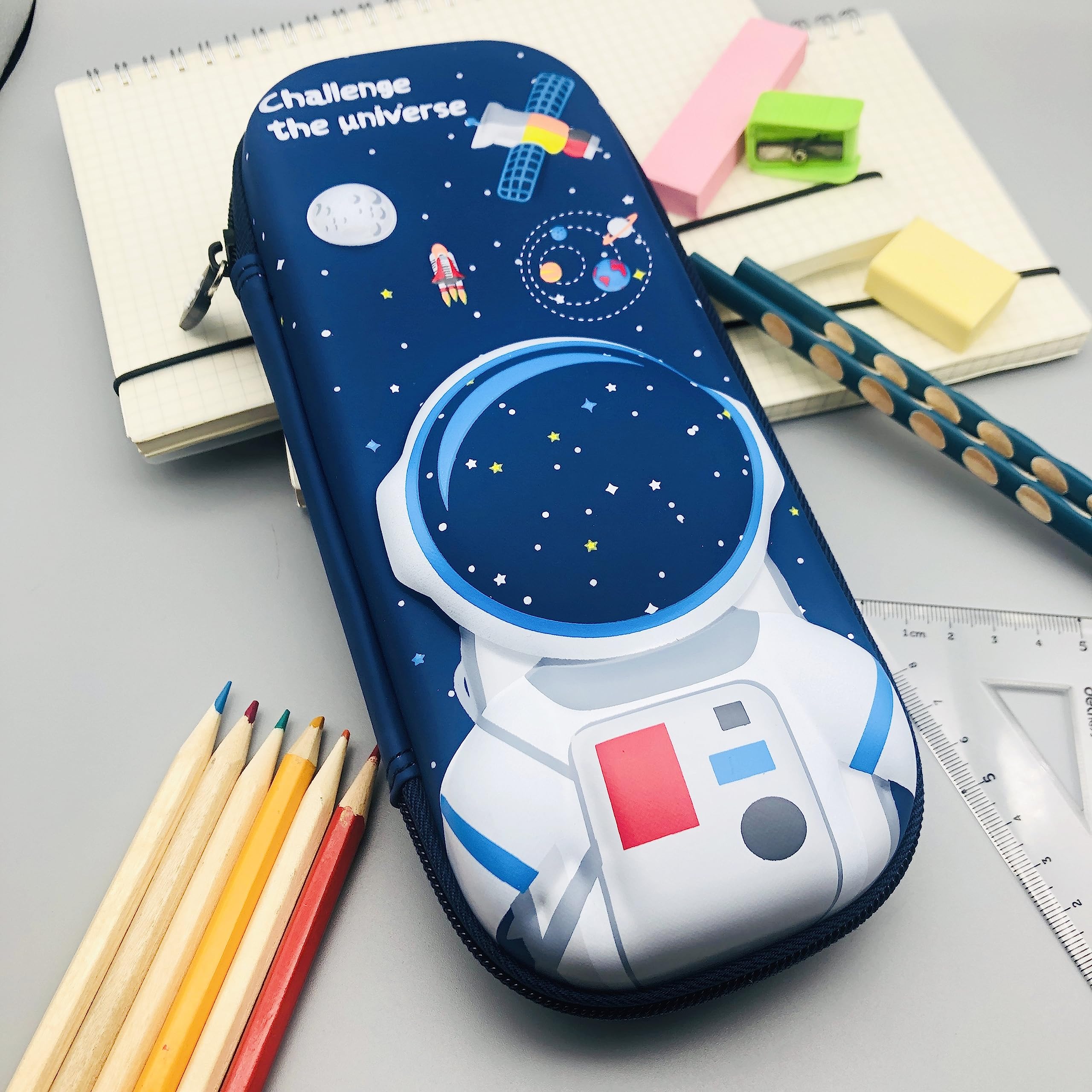 Hianan 3D Pencil Case for Kids, Waterproof Pencil Box with Compartments Pen Pouch (Astronaut)