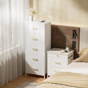 GipGiper White Tall Dresser for Bedroom with 5 Drawers for Closet, Chest of Drawers with Metal Handle, Leather Front, Wood Top, Dresser for Closet, Living Room, Nursery, White