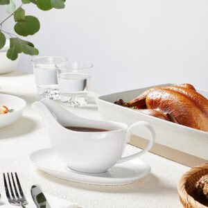 Yedio 18 oz Gravy Boat with Saucer, Large White Ceramic Gravy Boat, Boat and Tray for Turkey Beef Sauce, Salad Dressing, Creamer, Milk, Broth,Microwave and Dishwasher Safe