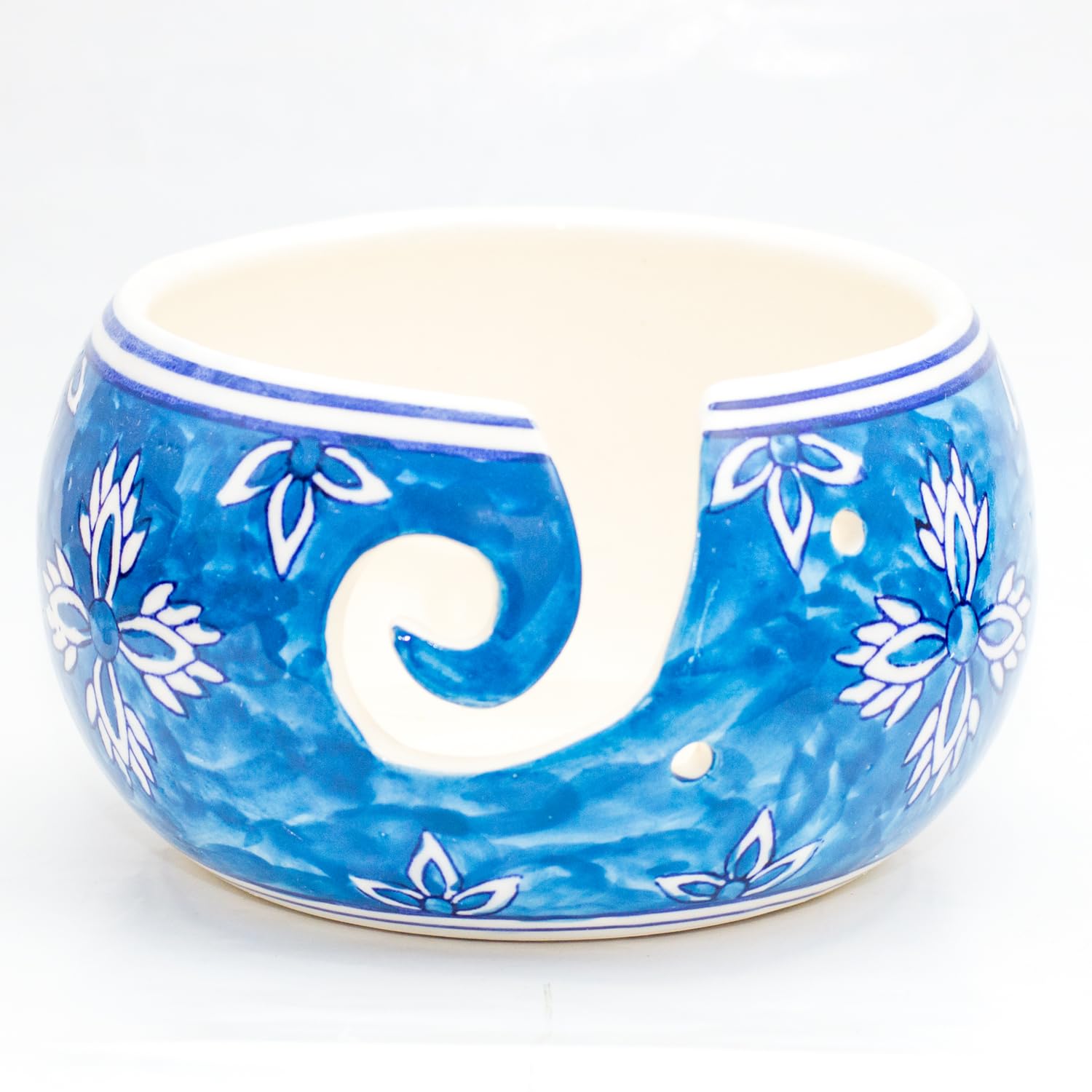 ETROVES Ceramic Yarn Bowl 7.5 Inch - Handmade Knitting Bowl and Crochet Storage-Holder-Dispenser with Swirl Handcrafted Design Christmas Gift for Knitters, Mom, Grandma