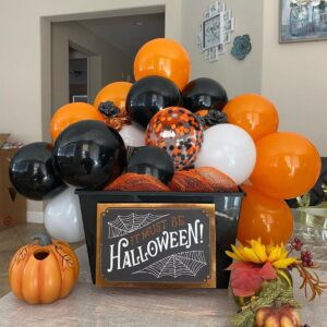 Halloween Balloons Black Orange Balloons Set, 50Pcs 12inch Black White Orange Confetti Latex Balloons Halloween Balloons for Halloween Celebration Party Bar Anniversary Graduation Decoration