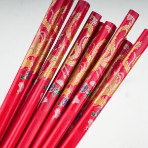 10 Pairs Bamboo Chopsticks Reusable For Wedding Party Ceremony, 24cm/9.5inch Chinese Japanese Natural Non-slip Chopsticks Dishwasher Safe, Lightweight Chopstick Set, Red