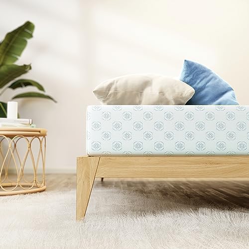 Sleephome 8 Inch Queen, Cooling Gel Memory Foam Mattress, CertiPUR, Oeko-Tex Certified, Pressure Relieving, Breathable, Medium Firm, Made in Italy, Mattress-in-a-Box, Queen