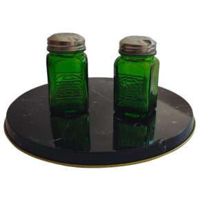 Kerixi Vintage Salt and Pepper Shakers (Green, Medium)