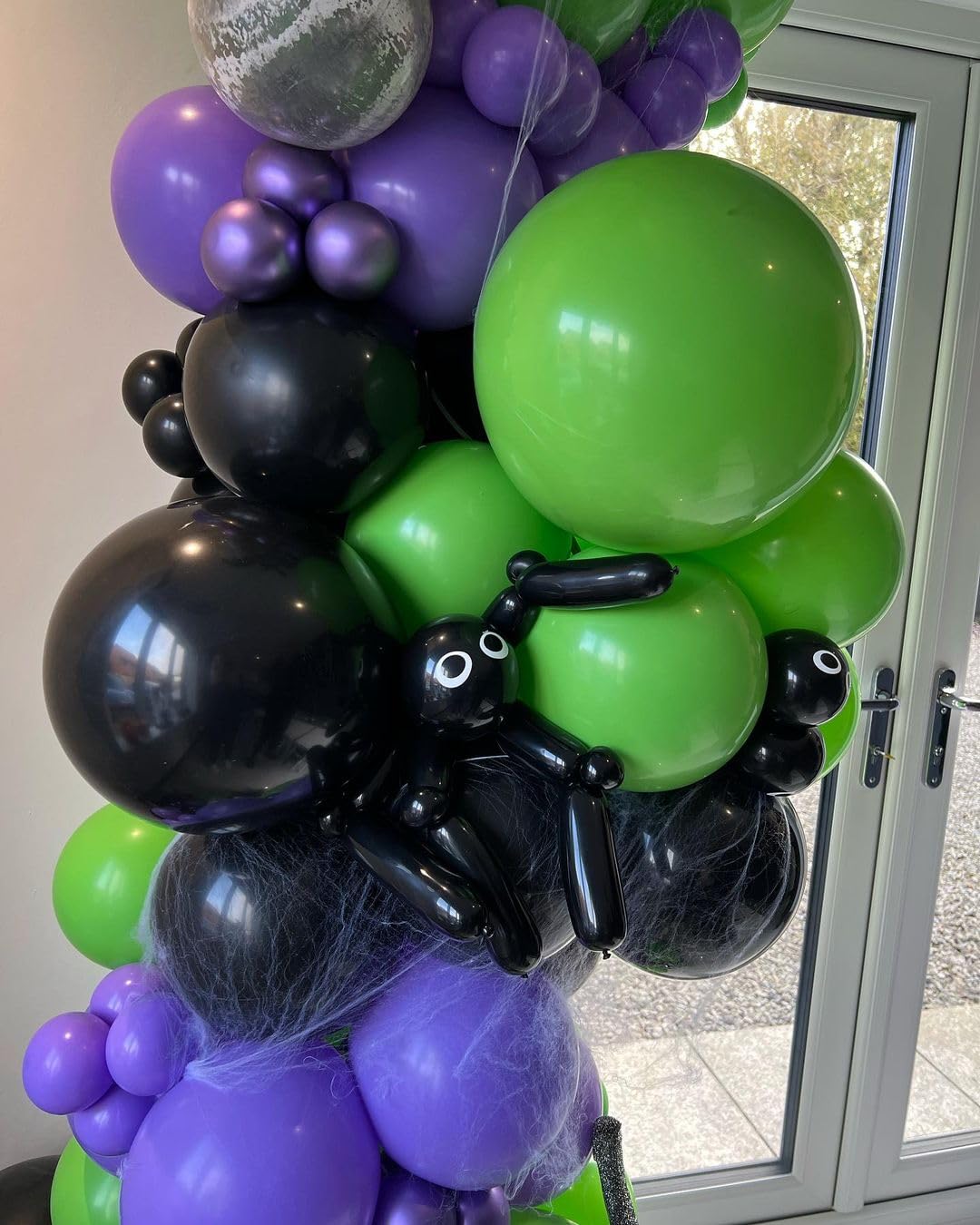 Halloween Balloon Arch Kit, Purple and Black Balloon Halloween Balloon Garland with Ghost Spider Foil Balloons, Black Eye Print Latex Balloons Green Balloons for Halloween Party Decorations Supplies