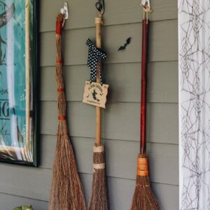 Cinnamon Scented Broom (2-Pack) - 36" Heather Broom - Holiday Decor