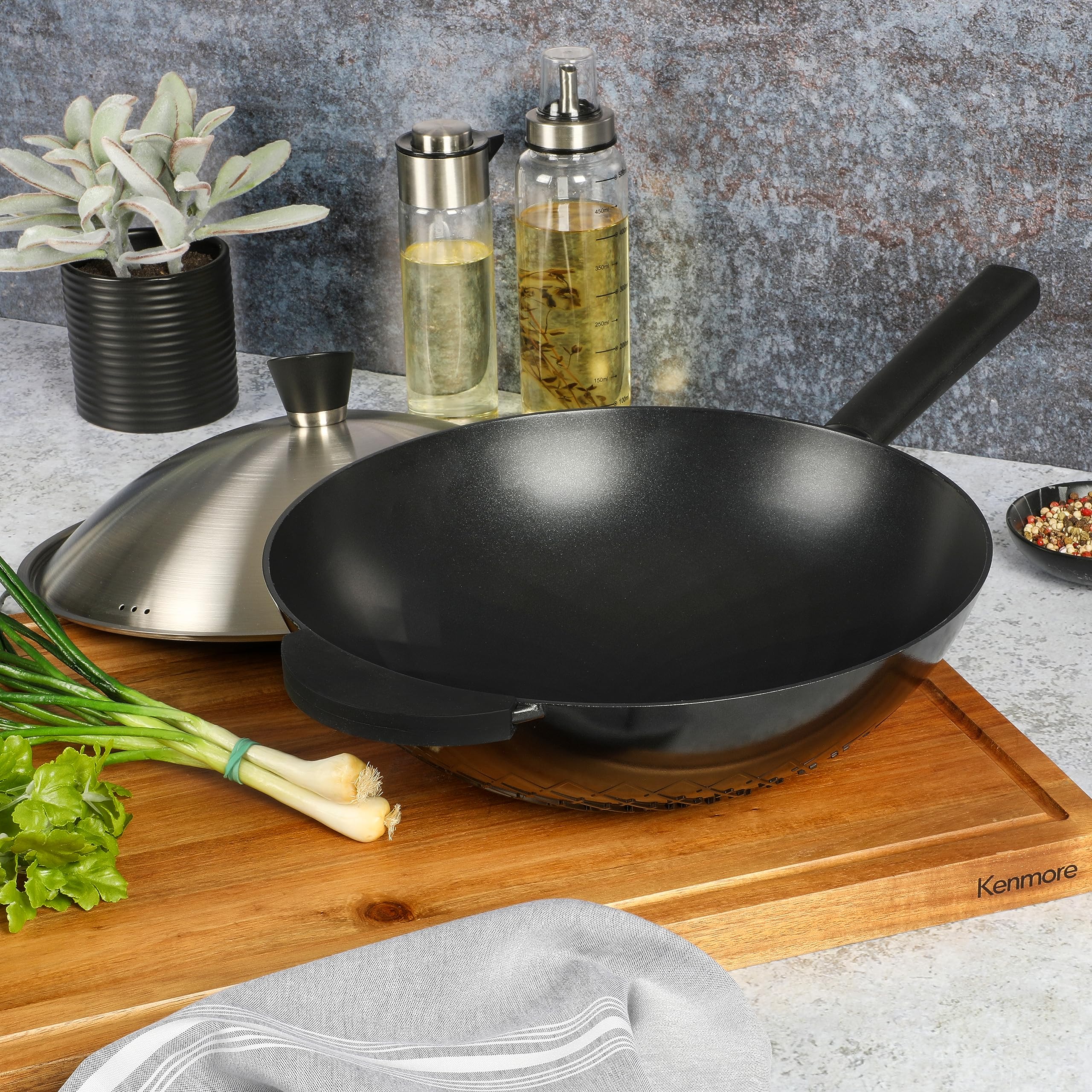 Kenmore Eugene 13 Inch Cast Aluminum Wok W/Lid - Matte Black