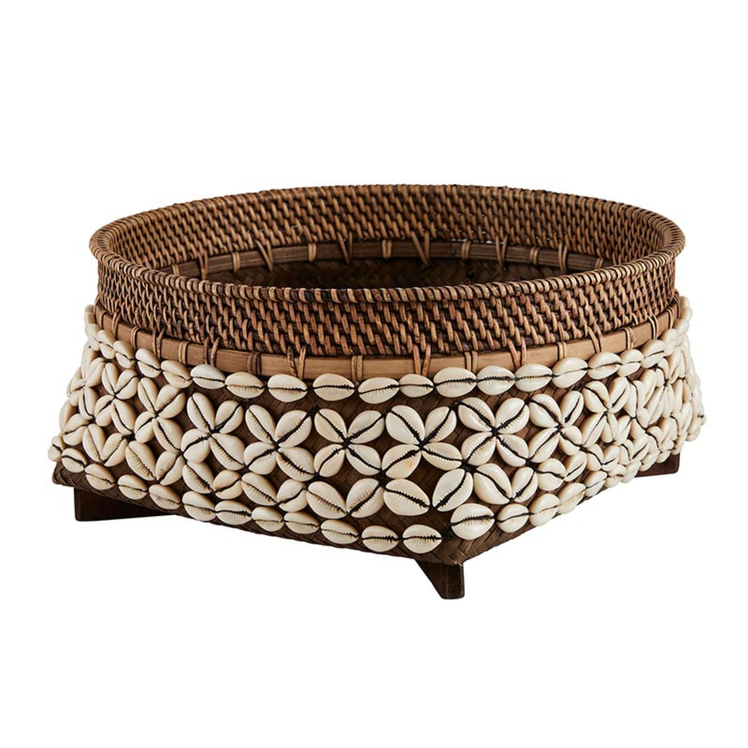 47th & Main Shell Baskets Woven Rattan Storage Basket Set, 3-Count, Cowrie/Dark