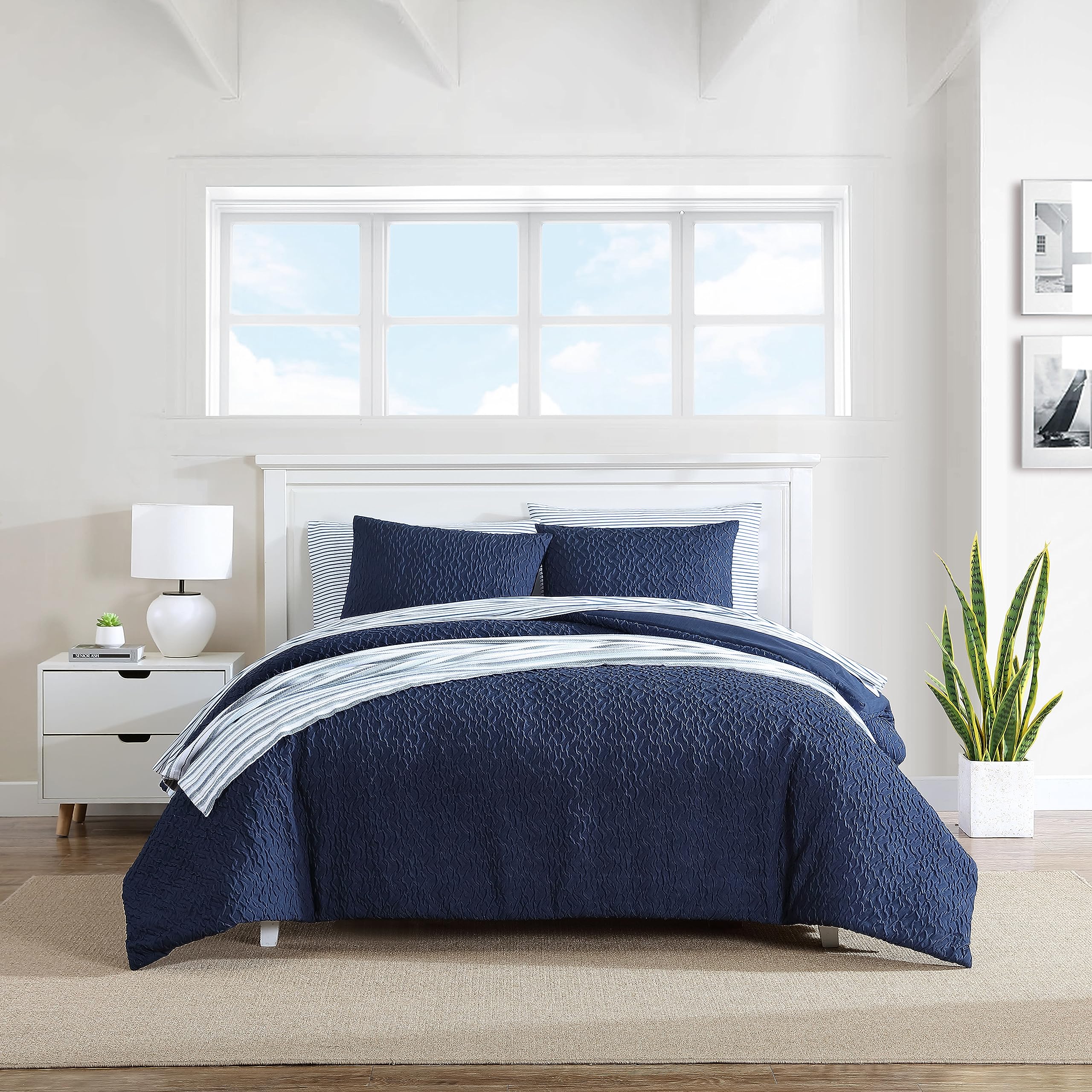 Nautica - Queen Duvet Cover Set, Soft & Cozy Microfiber Bedding with Matching Shams, All Season Home Decor (Point Harbor Navy, Queen)