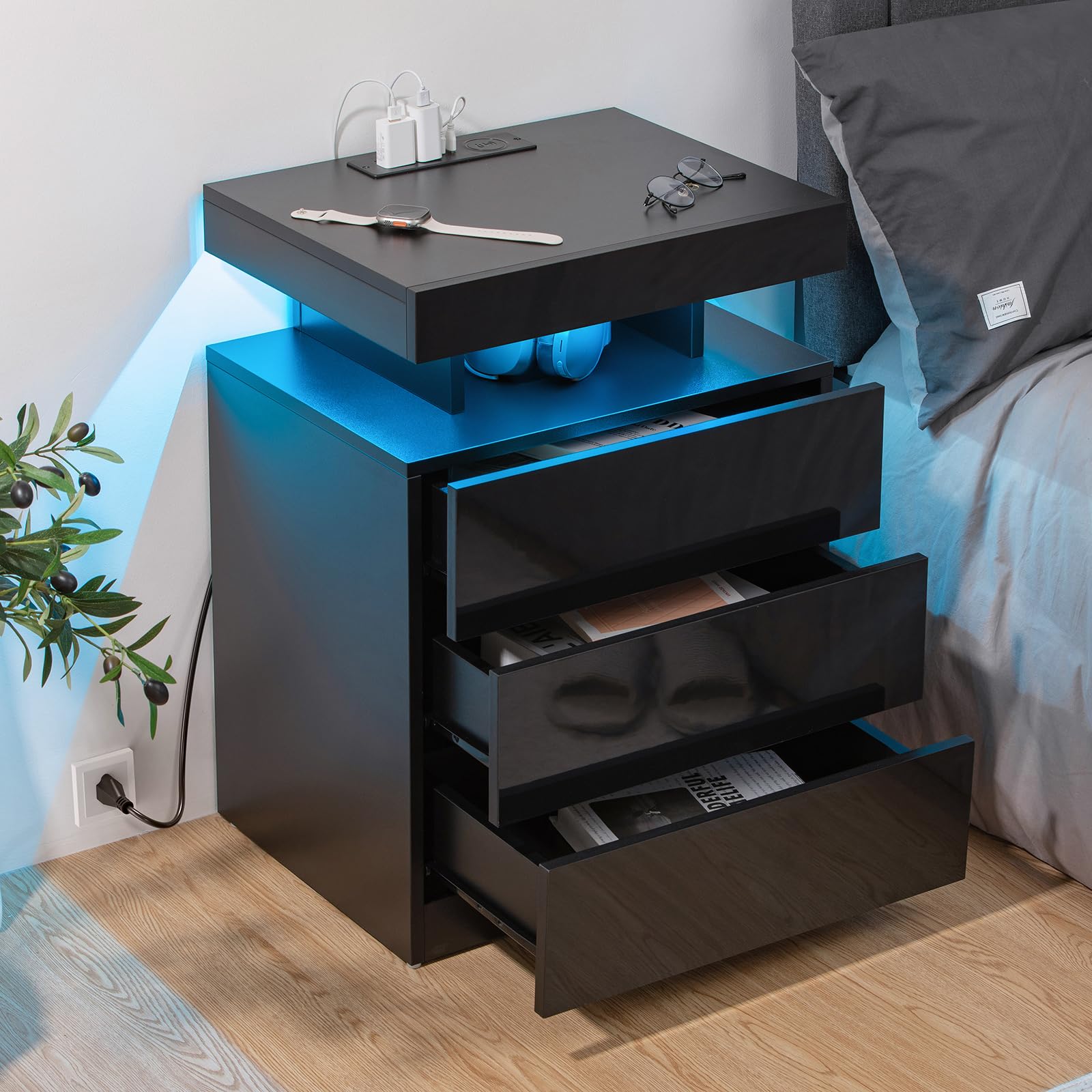 HOMMPA LED Nightstand with Wireless Charging Station & USB Ports, 3 Drawer Night Stand with LED Light RGB Adjustable Brightness, Smart Nightstand High Gloss Bedside Table for Bedroom Black