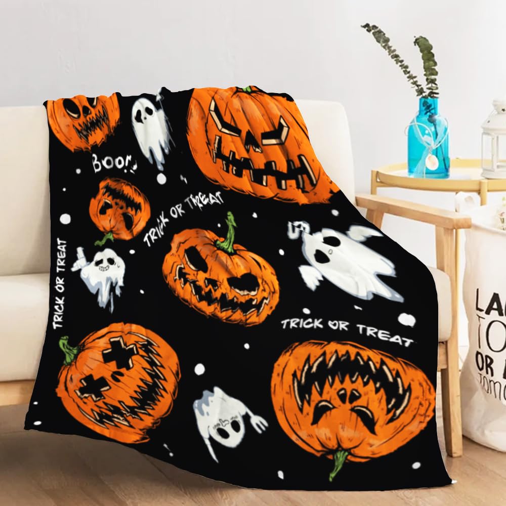 aqtoelca Halloween Teen Throw Blanket Trick or Treat Lightweight Pumpkin Blankets for Couch Sofa Outdoor Fleece Blankets and Throws Halloween Holiday Decorative Blanket 50x60-02