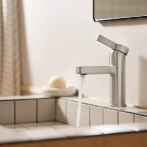 Moen Beric Spot Resist Nickel Modern One-Handle Single Hole Bathroom Faucet with Drain Assembly and Optional Deckplate for Your Bath Sink, 84774SRN