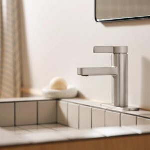 Moen Beric Spot Resist Nickel Modern One-Handle Single Hole Bathroom Faucet with Drain Assembly and Optional Deckplate for Your Bath Sink, 84774SRN