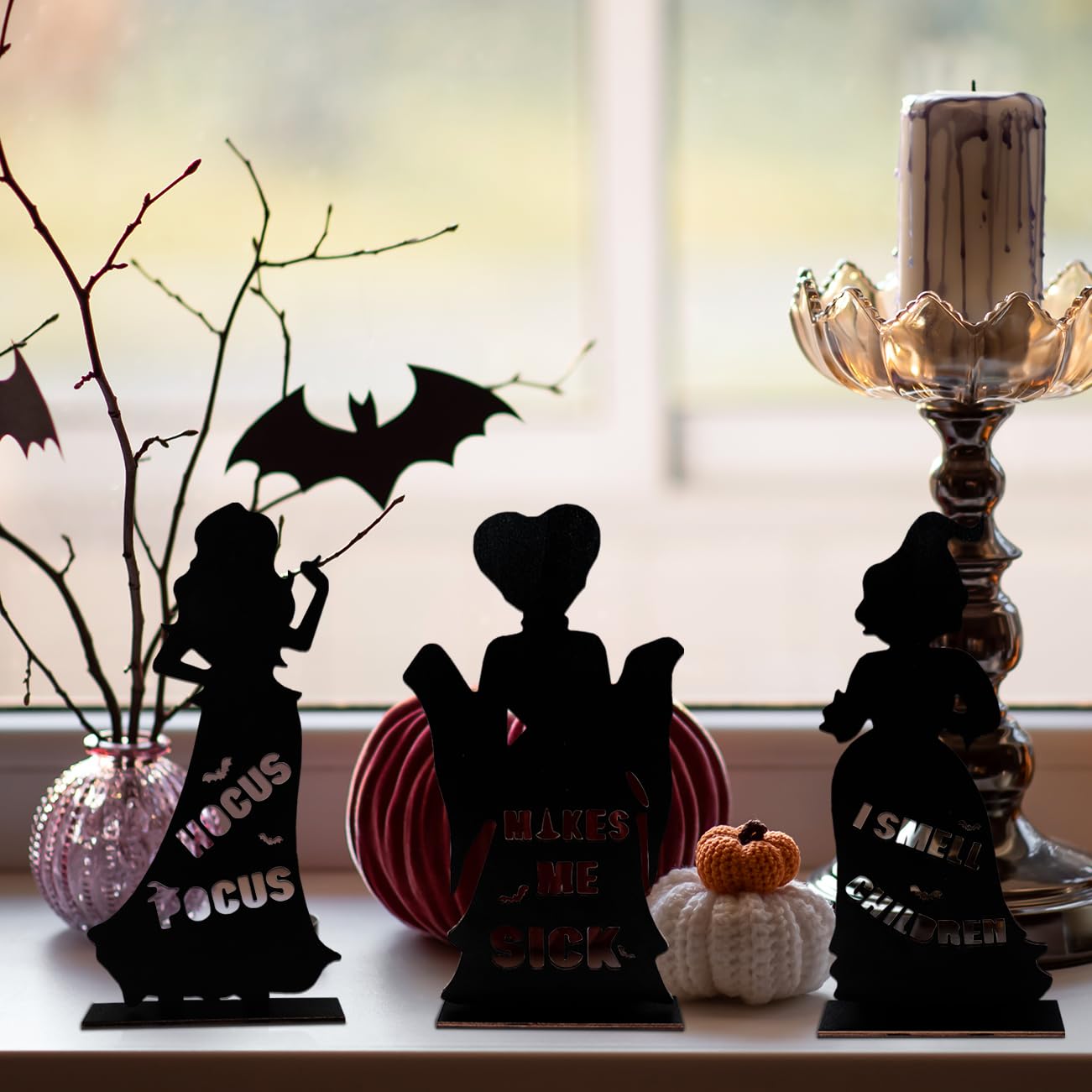 3Pcs Hocus Pocus Wooden Table Centerpieces, Hocus Pocus Halloween Decoration Silhouette Witch Signs Decor, I Smell Children &Makes Me Sick Halloween Wooden Signs