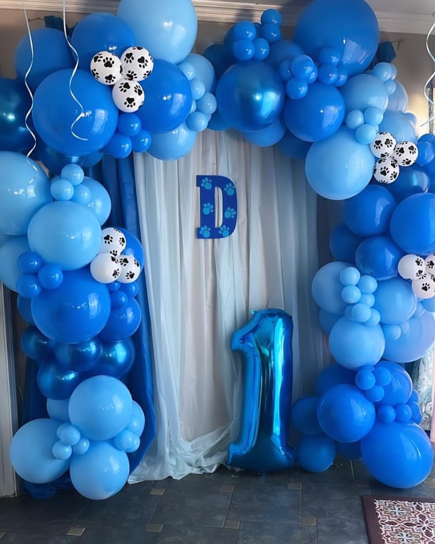 Blue Balloons Arch Kit, ADOINBY 139Pcs Macaron Blue Royal Blue Balloon Garland kit, 18 12 10 5 Inch Different Size Balloons for Baby Shower Graduation Boys Birthday Ocean Themed Party Decorations