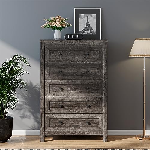 LUXOAK Farmhouse 5 Drawers Dresser, Wood Rustic Chest of Drawers for Bedroom, Tall Dressers Organizer with Metal Handles, 5 Drawers Chest for Living Room, Hallway, Entryway, Grey