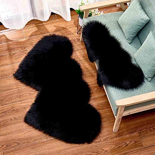 Scceatti Rugs for Living Room 27x14Inch Washable Shaggy Soft Living Room Rugs Carpet Heart Shaped Aesthetic BedsideRug Non Slip Faux Wool Imitation Carpet Mats Shaggy Home Decor for Bedroom,Black