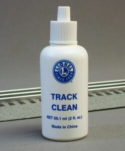 train track cleaning solution 2oz 6-62927t