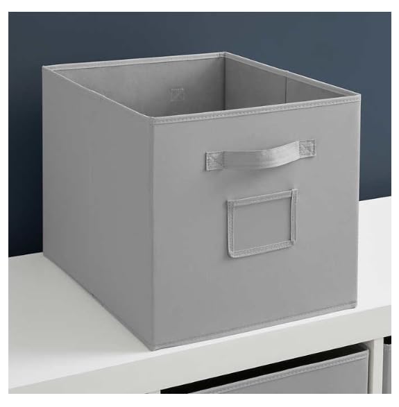 Divider with 8 Storage Bins