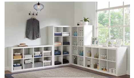 Divider with 8 Storage Bins