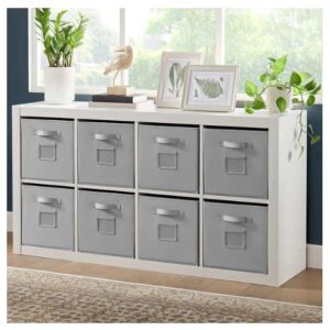 Divider with 8 Storage Bins