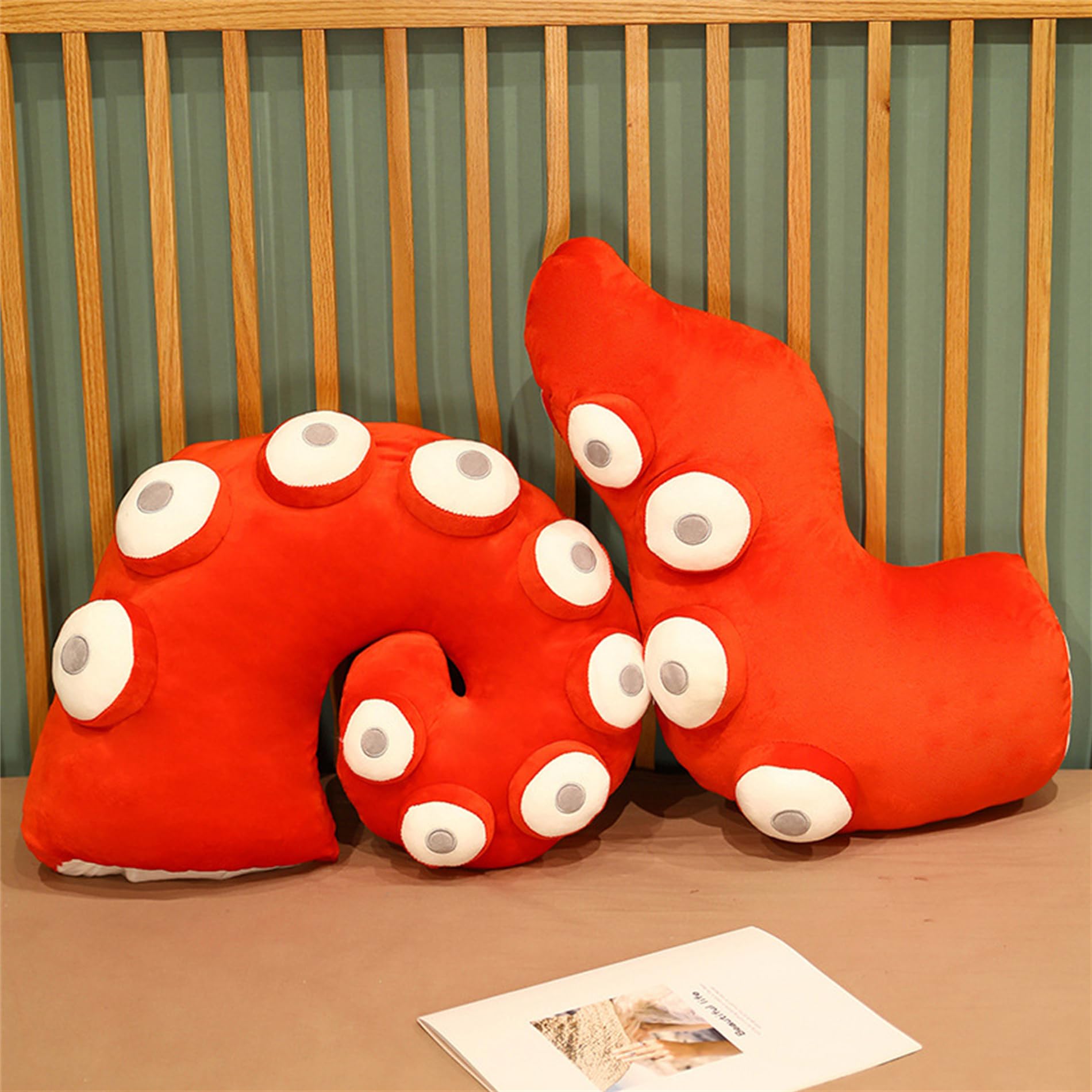 CZQAGCL Cute Octopus Pillow Funny Octopus Pillow Soft Sofa Bed Pillow Funny Bedroom Decoration Office Pillow (17.7in * 13.7in, Red)