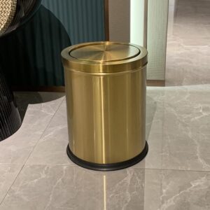 YOJIA 15L/4Gal Gold Bathroom Trash Can,Gold Waste Basket with Flipping Lid,Modern Gold Garbage Can for Bathroom, Bedroom,Powder Rooms,Hotel, Living Room,Office,Restroom,RV (Gold)