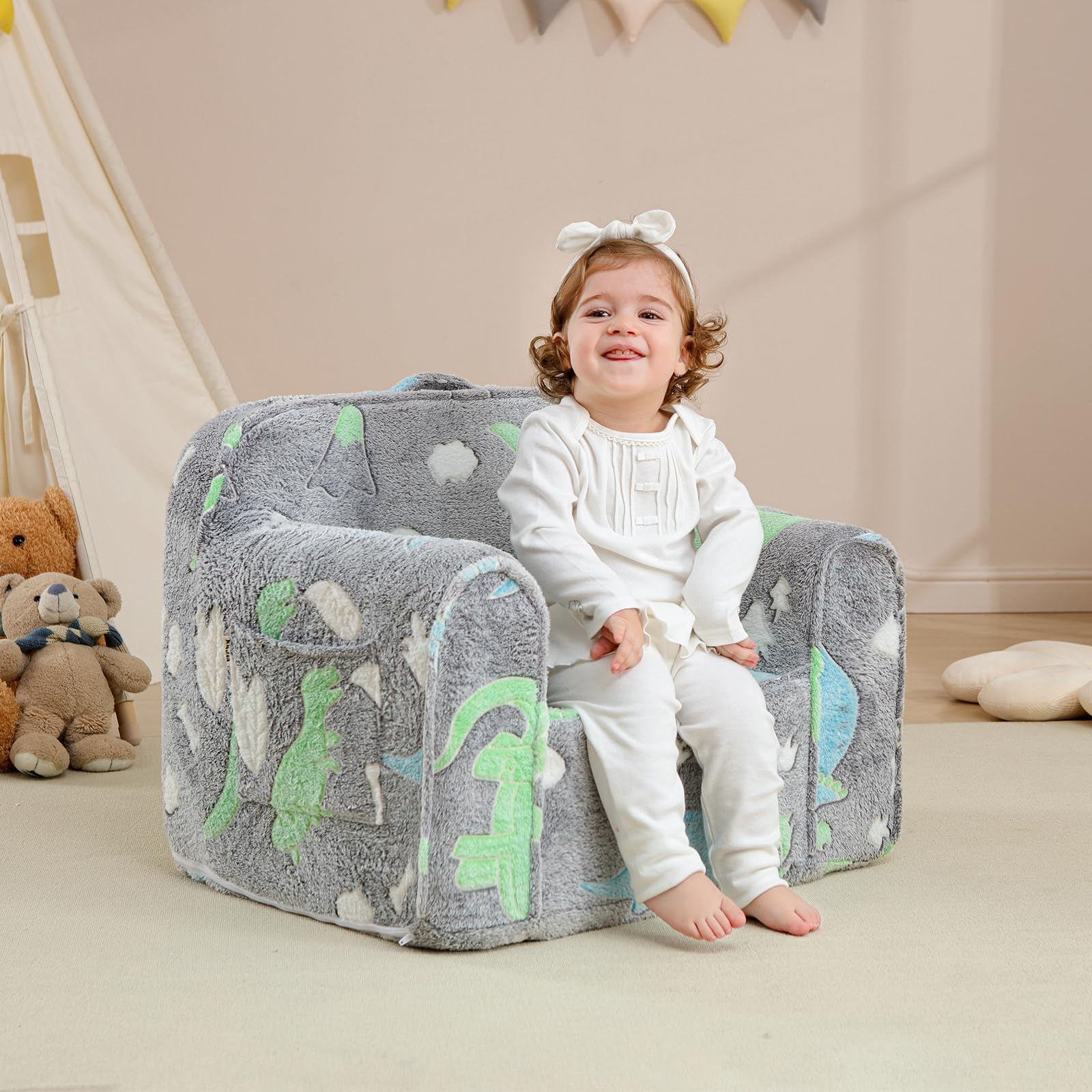 Comfy Toddler Chair Kids Chair,Toddler Foam Chair,Kids Armchair Toddler Couch Baby Kids Sofa Reading Chair with Glow in The Dark(Glow Dino)