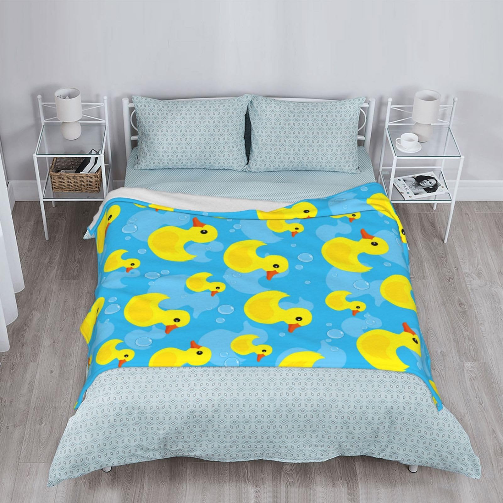 Cute Fun Duck Blanket, Soft Blankets Flannel Bed Throw Cozy Lightweight Plush Gifts for Kids Boys Girls Women Men Sofa Couch Bedroom Living Rooms Warm All Season, Home Decor, 80"x60"