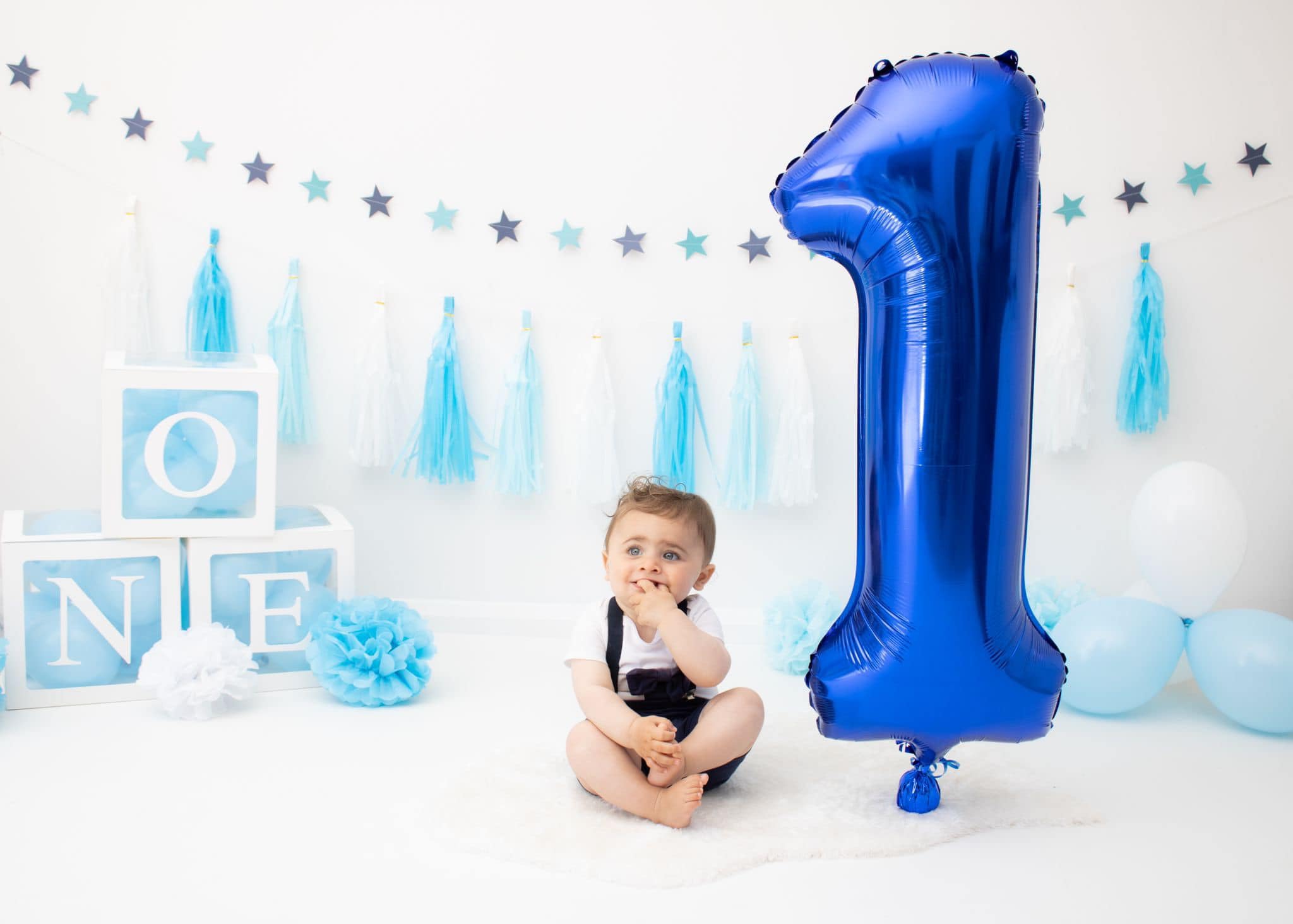 40 Inch Navy Blue 1 Balloon for First Birthday, Blue One 1st Number Balloon Birthday Decorations for Man, 10th 21st, Giant Number 1 Balloon