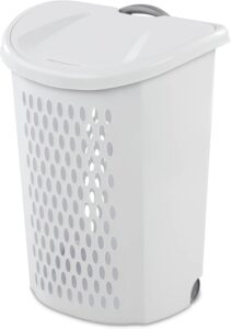 jjoias 135 liter ultra wheeled design clothes laundry basket, mind reader basket collection，20 1/8" x 15 3/8" x 26 3/4" capacity, laundry hamper white lid & base w/plastic handle & wheels