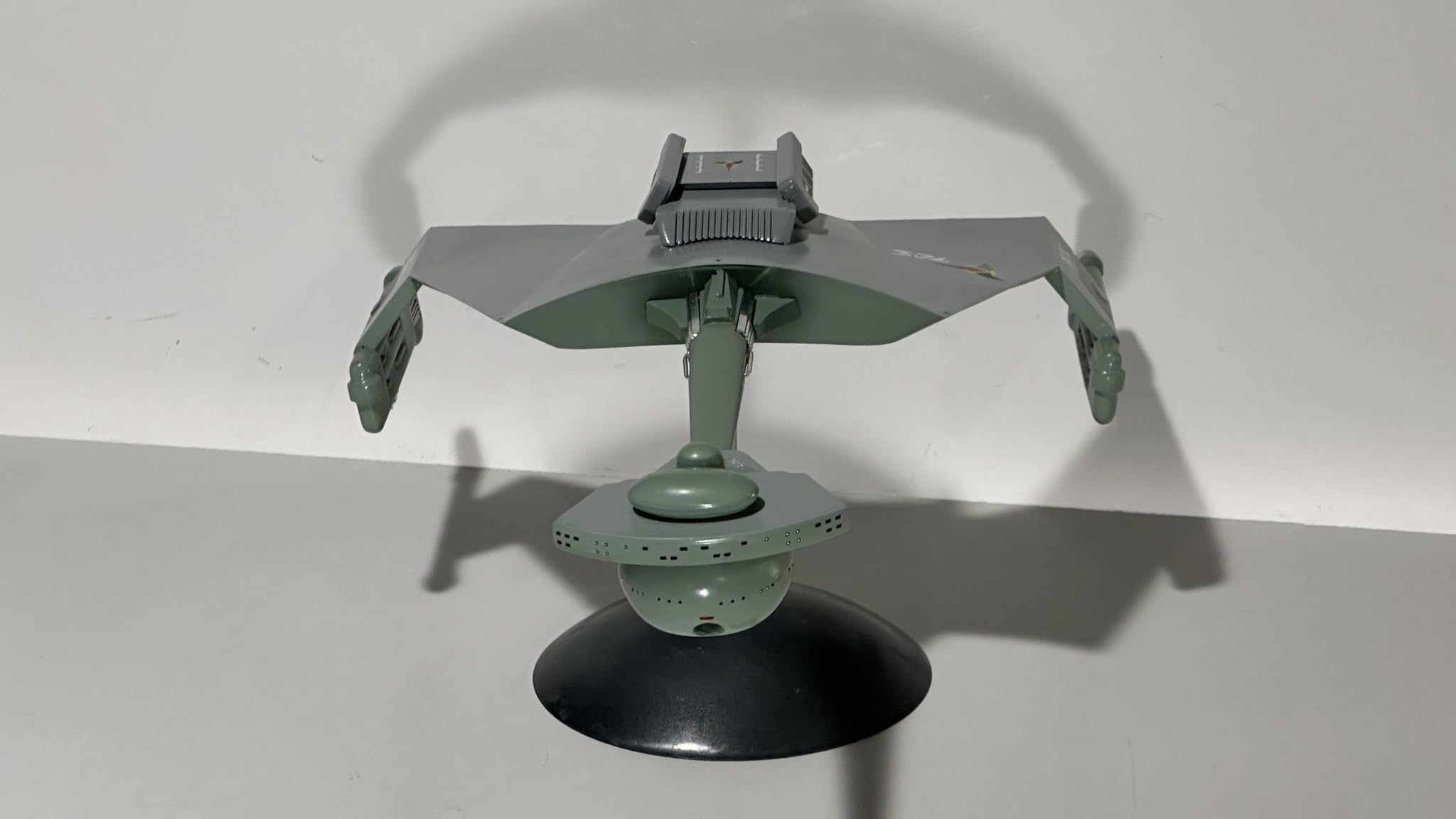 AMT Star Trek: The Original Series Klingon Battle Cruiser 1:650 Scale Model Kit