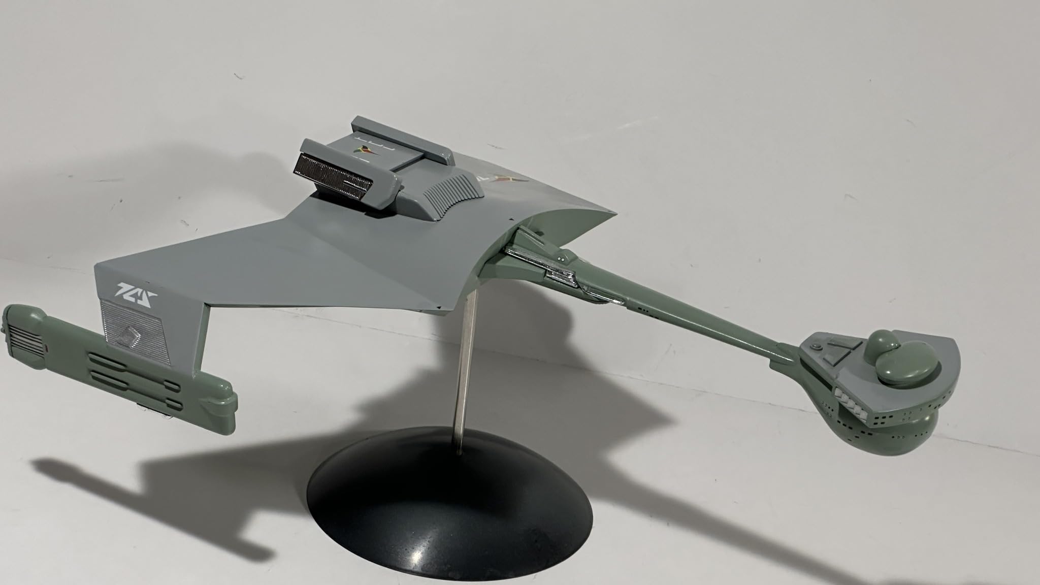 AMT Star Trek: The Original Series Klingon Battle Cruiser 1:650 Scale Model Kit