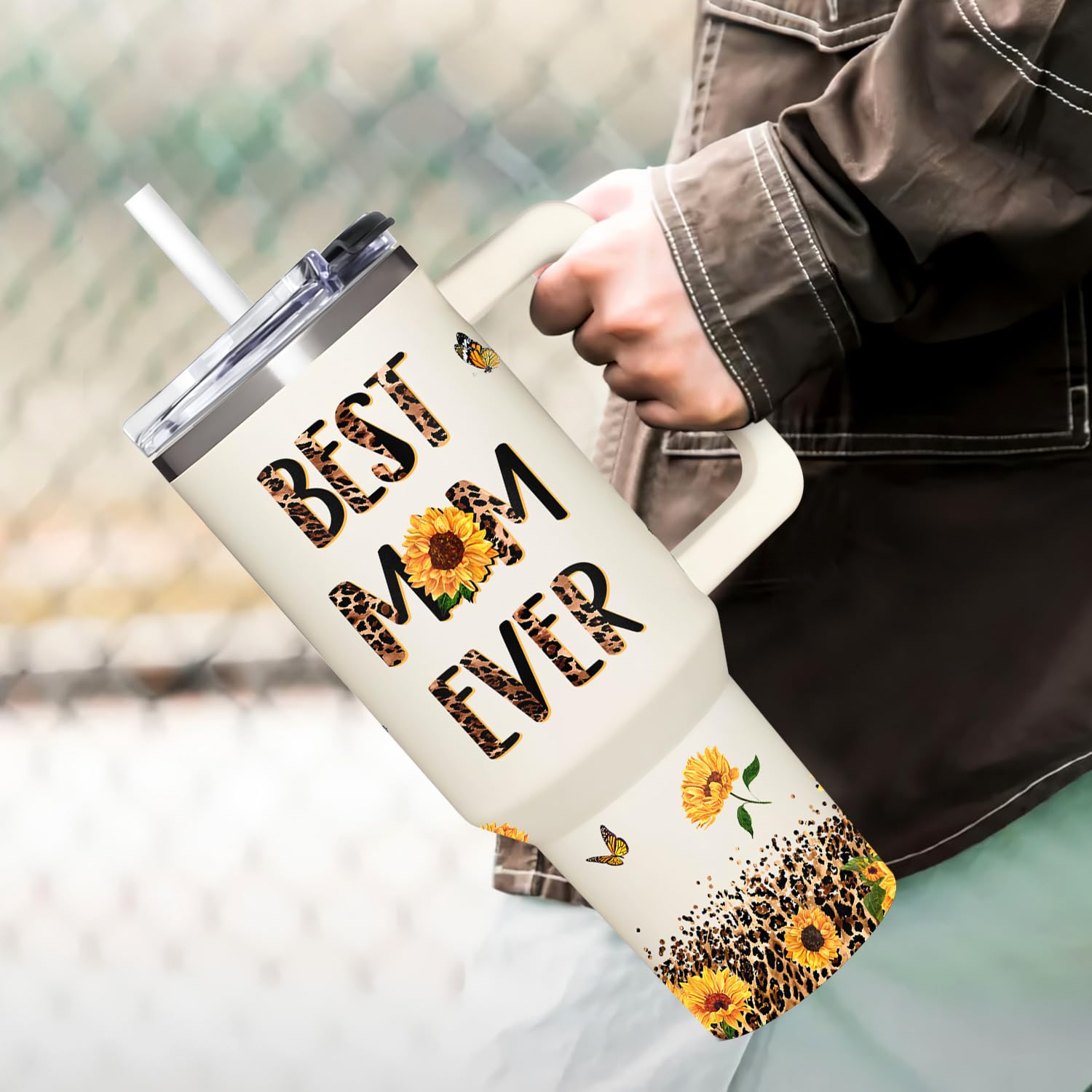 Best Mom Ever Gifts - Gifts for Mom from Daughter, Son, Kids - Mom Gifts - Mothers Day Gift For Mom - Birthday Gifts Idea For Mother - Christmas Gifts for Mom, Wife - Mom Tumbler With Handle 40oz