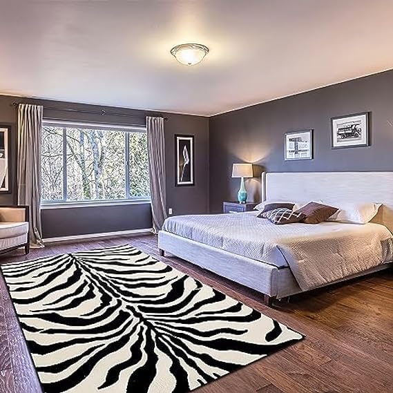 Modern Abstract Black and White Zebra Pattern Carpet, Simple Irregular Geometric Striped Art Home Decoration Carpet, Non-Slip Easy to Clean Carpet for Living Room Bedroom Office-4ft x 6ft