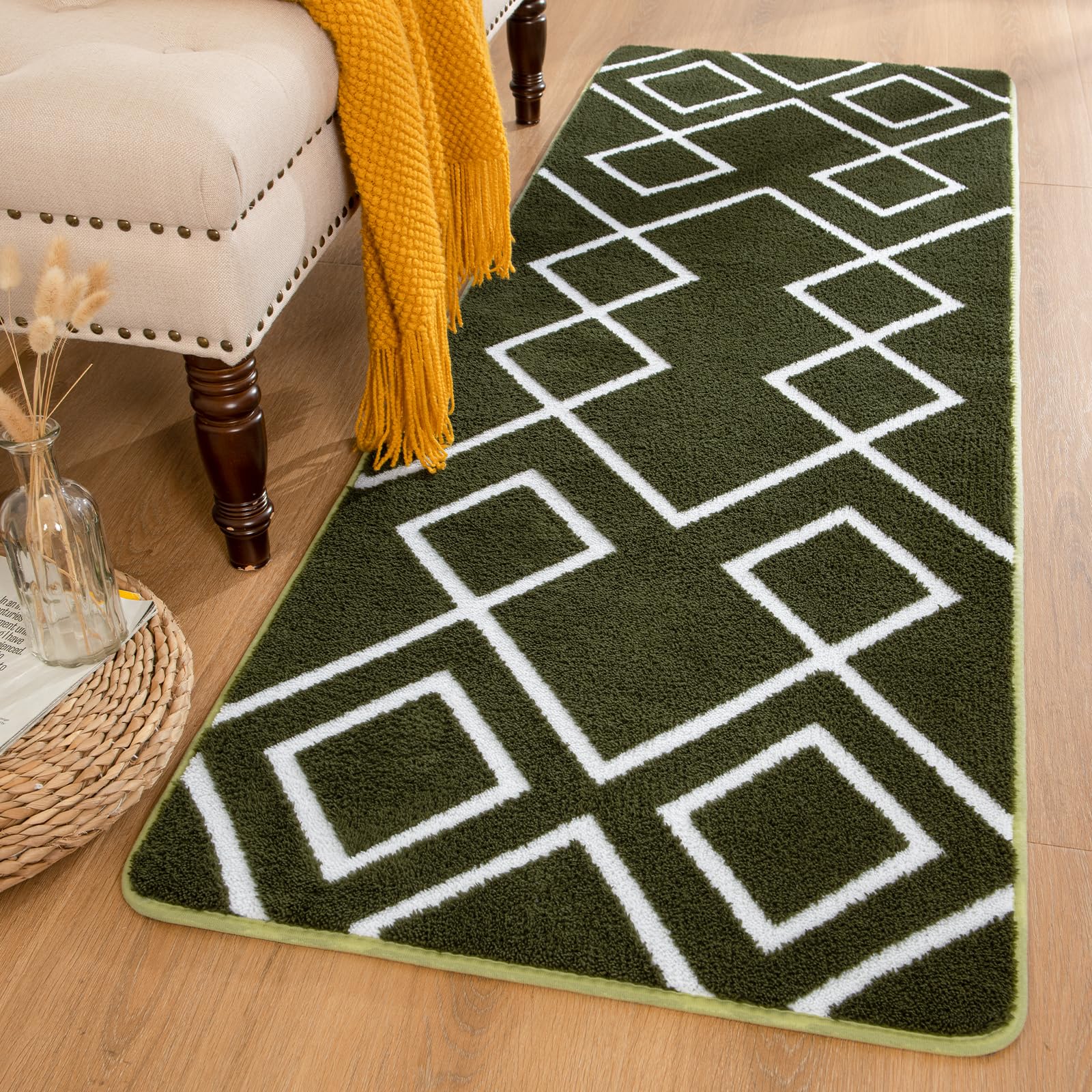 Rtizon Runner Rug for Bedroom, 2x6 Feet Green Shag Area Rugs with Memory Foam for Hallway Bedside, Fluffy Shaggy Machine Washable Moroccan Geometric Carpet for Dorm Living Room Laundry